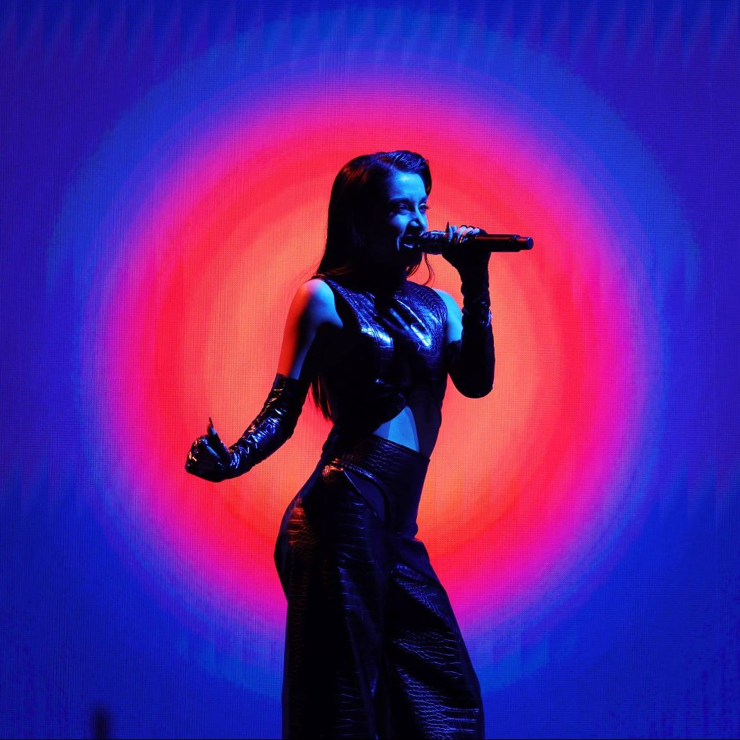 María Becerra: "I've Met a Lot of Mean and Self-Serving People That ...