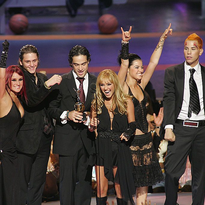 RBD Makes Triumphant Stage Return After 15 Years - los40.us