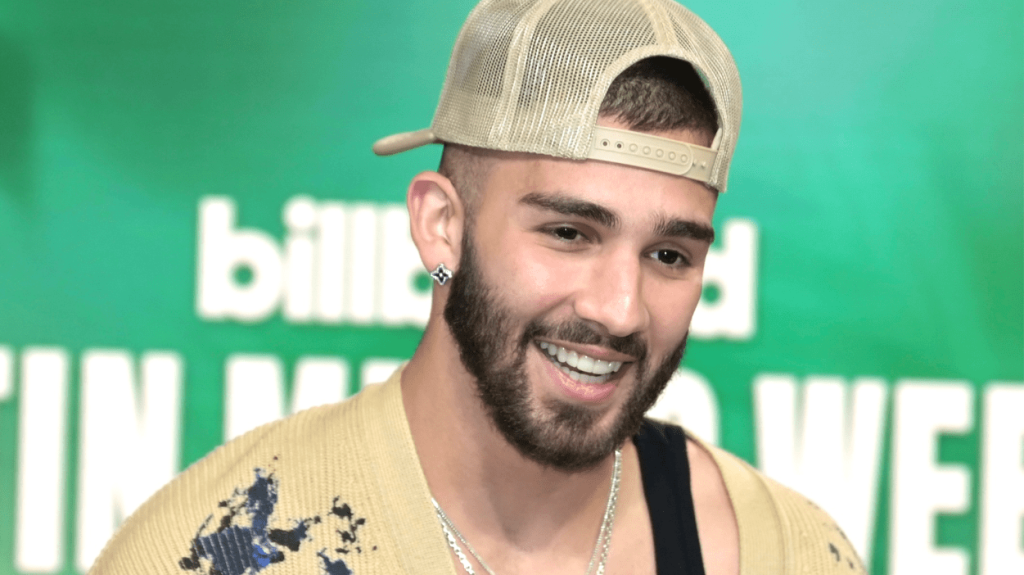 Behind the Scenes of Manuel Turizo's Music Video: 'ojos. labios. cara ...