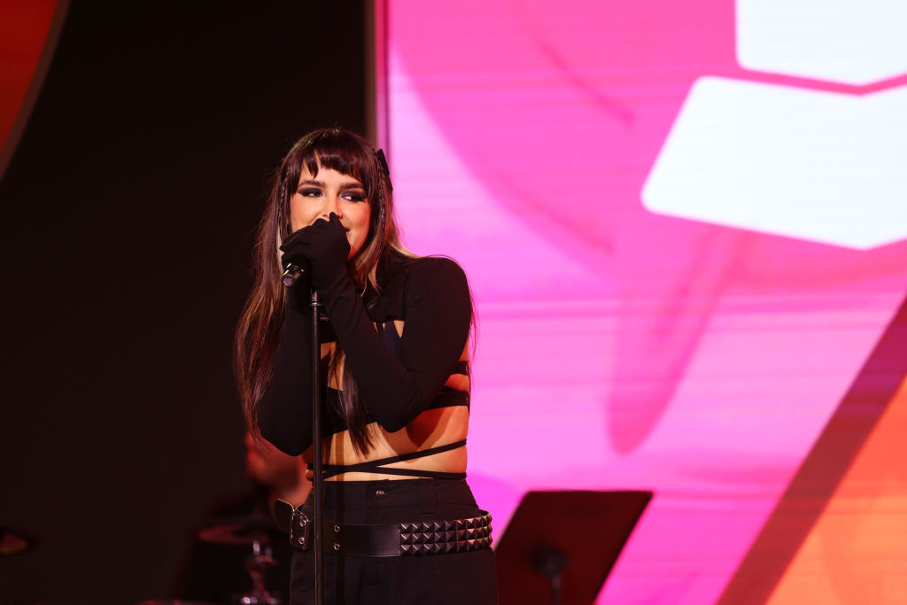 Who's Gale: The Puerto Rican who Conquered Juanes and Shakira Arrives ...