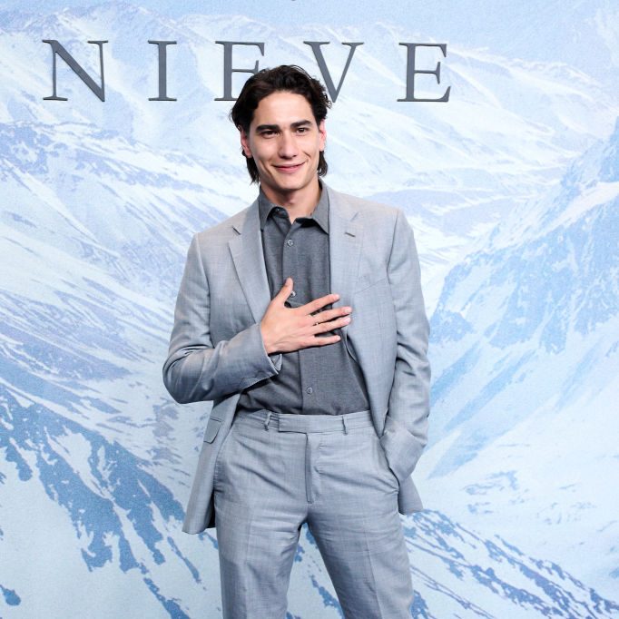 Who is Enzo Vogrincic? The 'Society of the Snow' Actor Captivating the ...