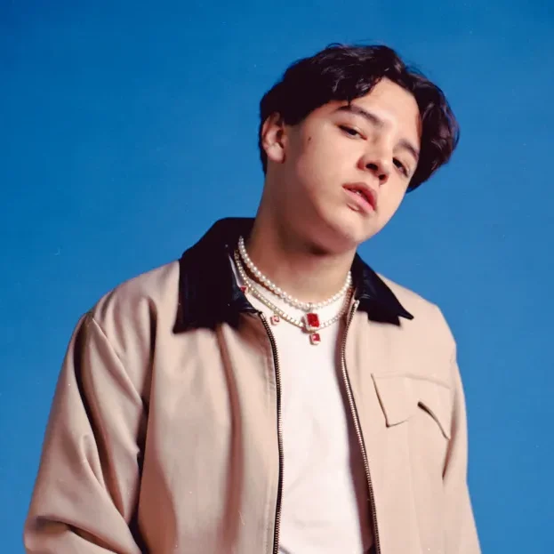 Xavi Dominates Global Music Charts with 'La Diabla' - los40.us