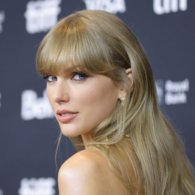 "thanK you aIMee": Taylor Swift's Response Song to a Long-Time Feud ...