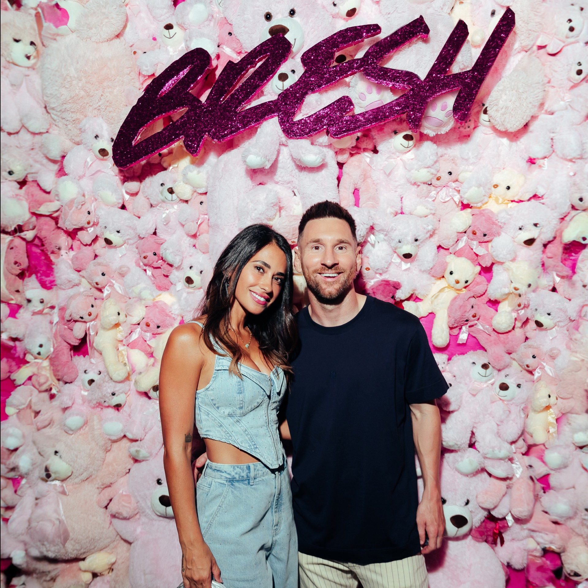 Messi, Antonela Roccuzzo & María Becerra Attend the BRESH Party in ...