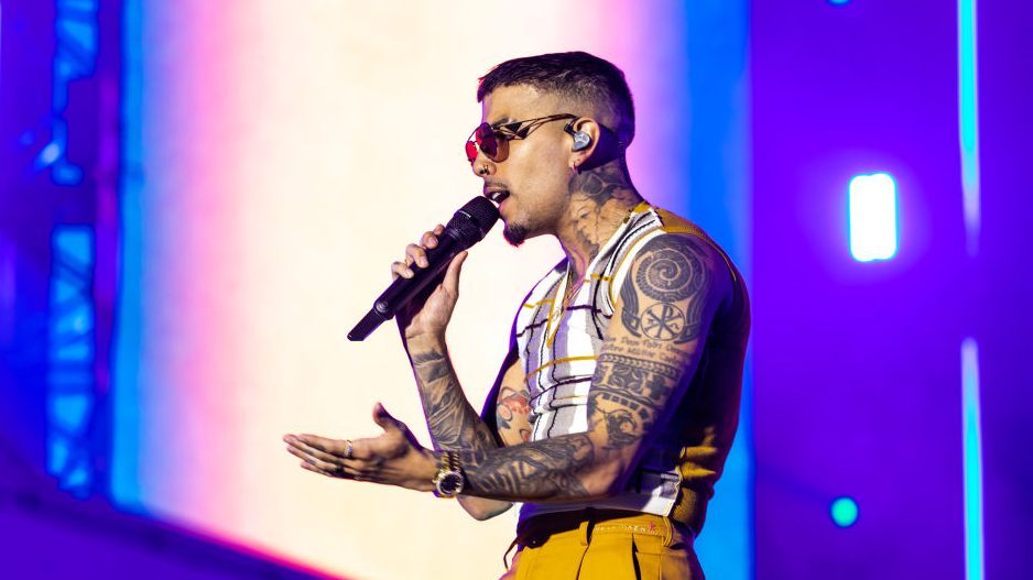 Top 10 Most Listened-to Latin Male Artists in 2024 - los40.us