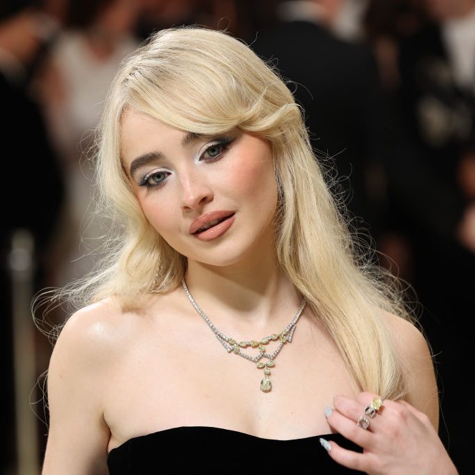 Sabrina Carpenter’s Video with a Legendary Music Icon Goes Viral - los40.us