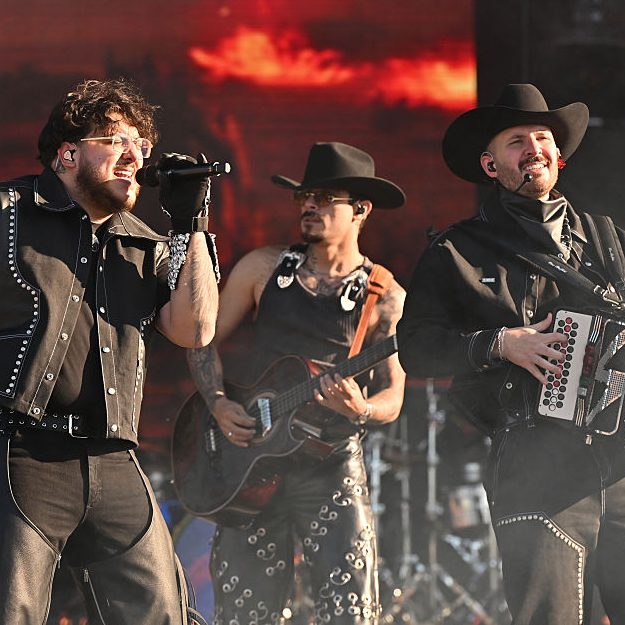 'La Del Proceso' by Grupo Frontera and Manuel Turizo: Meaning and ...