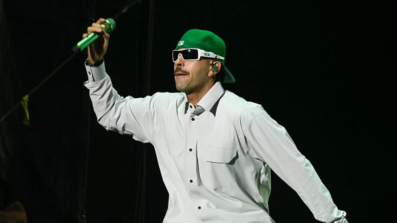 Feid Drops His Long-Awaited Track 'RU MOR': Meaning and English Lyrics ...